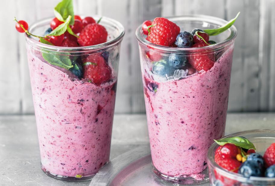 Frozen Schmand-Eis für den Thermomix® | ZAUBERTOPF