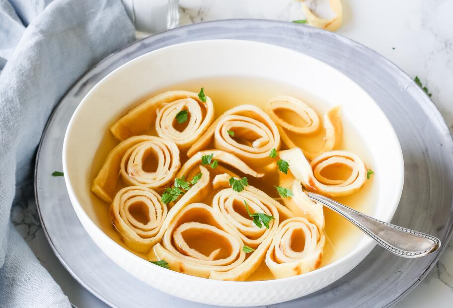 Flädlesuppe nach Omas Rezept für den Thermomix®